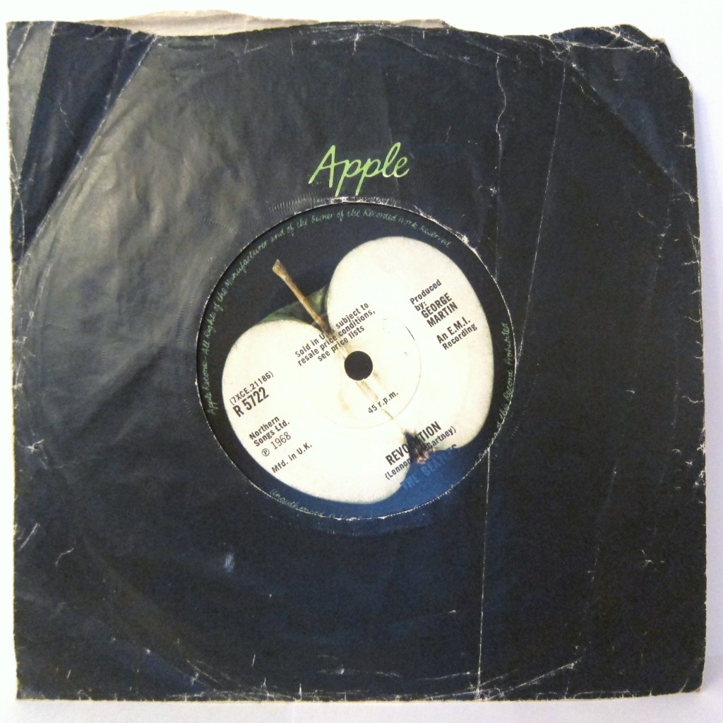 Supersize Me: Morgan Howell’s 45 rpm Exhibition at Snap Galleries ...