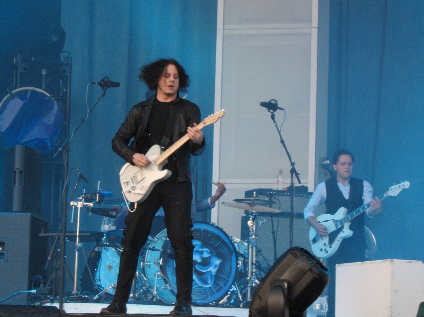 Jack White – Live at Glastonbury: Saturday – Pyramid Stage – Exclusive ...